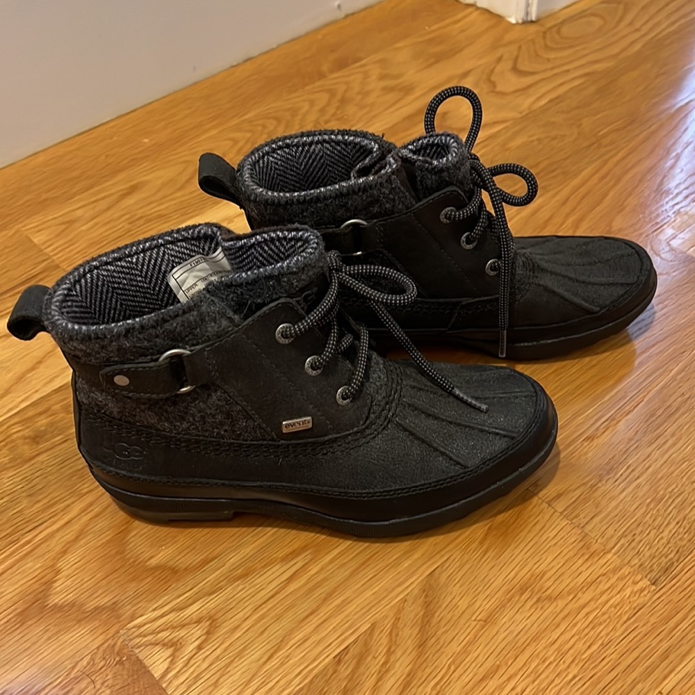 Ugg Australia Grey Lina Duck Boot - Gem